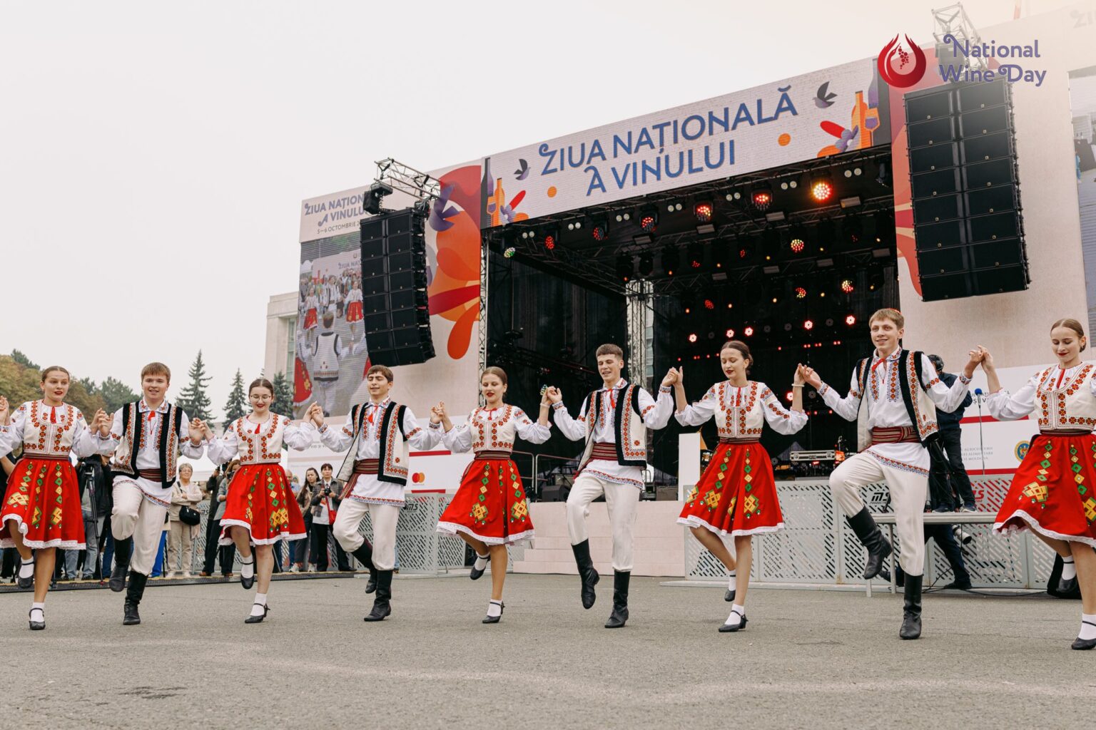 Ziua Națională a Vinului 2025: două zile de concerte la Chișinău. Cum va circula transportul ...